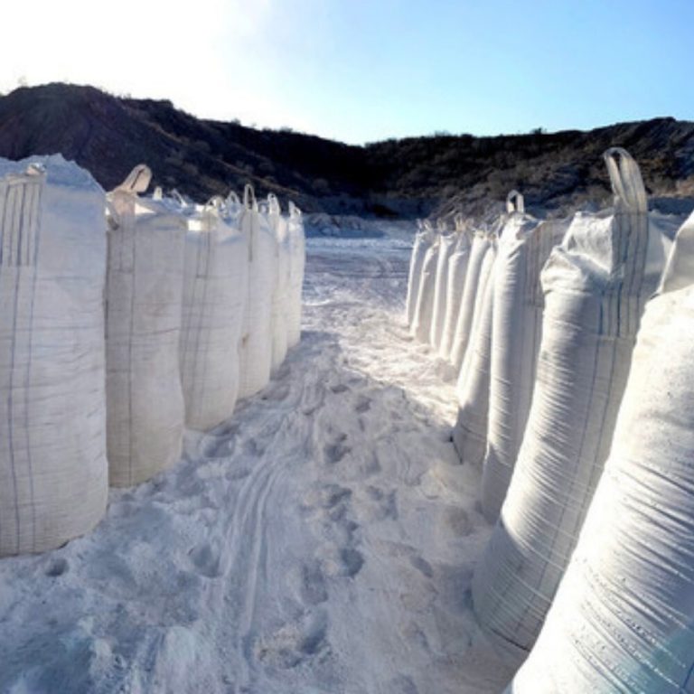 Cal hidratada: Propiedades, usos y beneficios industriales - Química Andina